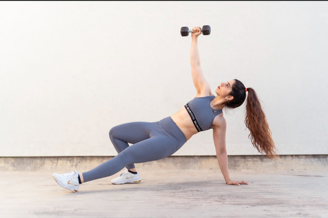 The Evolution of Gym Wear: From Tracksuits to Technical Fabrics